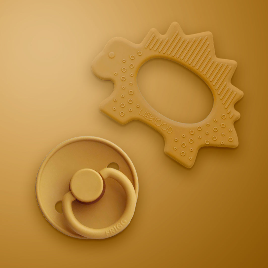 Pacifiers and Teething Rings: Comfort and Development for Your Baby